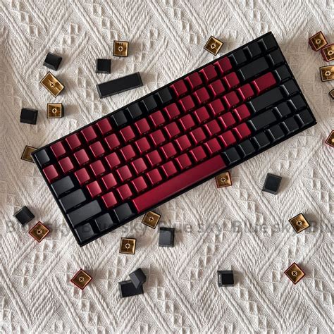 Gmk Red Samurai Keycap ตัวอักษรด้านข้างทึบแสง Double Shot เชอร์รี่โปรไฟล์ 145 คีย์วัสดุ Abs
