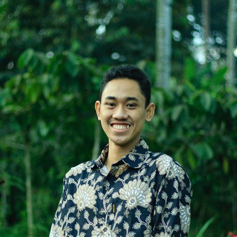 Adhitya Ilham Mukti Utomo President Renjana Mengabdi Indonesia Linkedin