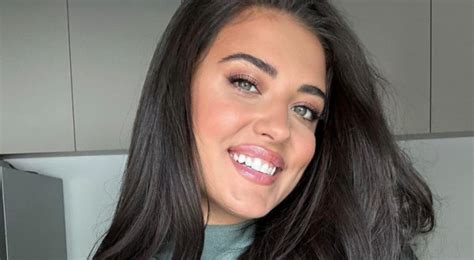 Galerie Foto Antonia și A Pus Fanii Pe Jar Cu Noile Fotografii