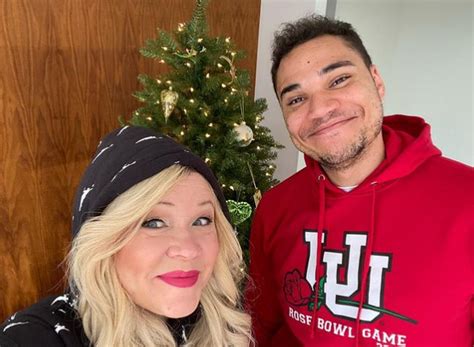 Who Is Sports Reporter Holly Rowe Married Husband Son And Career Explored