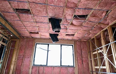 Benefits Of Upgrading To Energy Efficient Ceiling Insulation In Melbourne By Aa Insulation