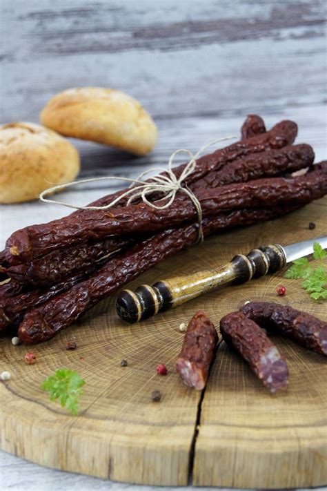 Kabanosy z tradycyjnej wędzarni | Food, Spices, Sausage