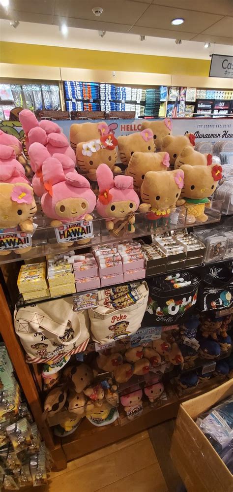 Hawaiian Hello Kitty And My Melody At Abc Store Hello Kitty Store