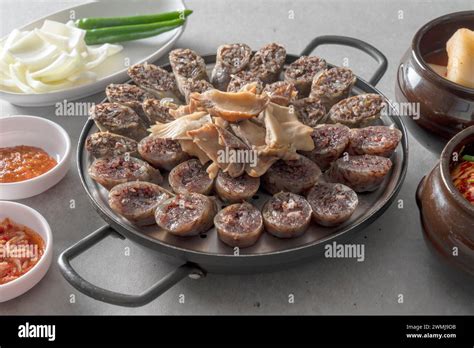 Korean Food Dish Boiled Pork Abai Sundae Sundae Assorted Sundae