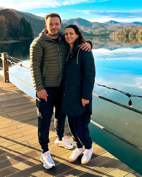 Cum Arată și Cu Ce Se Ocupă Sora Lui Mihai Morar Andreea Preferă Să