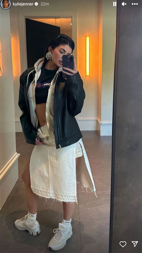 Kylie Jenner Nearly Busts Out Of Bra As She Gets Dressed For Fans In