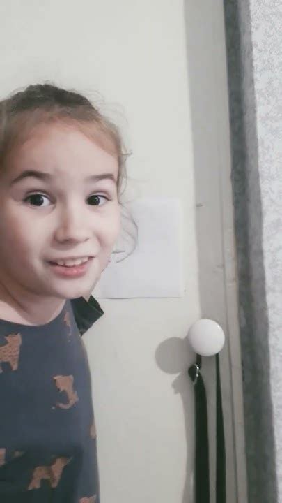 рисуем не красивую девочку и красивую девочку Youtube