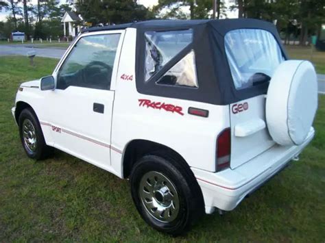 93 Geo Tracker Automatic 4x4 Convertible Sidekick Suv Jeep Towing Rare