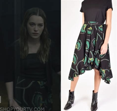 Love Quinn Clothes Style Outfits Fashion Looks Shop Your Tv