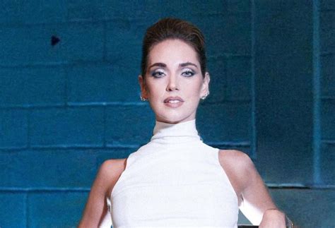 Chiara Ferragni Diventa Sharon Stone In “basic Instict” Radio 105