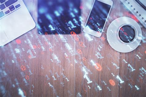 작업 테이블 데스크톱 위에 기술 테마 드로잉의 이중 노출 맨 위 보기입니다 글로벌 데이터 분석 개념 0명에 대한 스톡 사진 및 기타 이미지 Istock