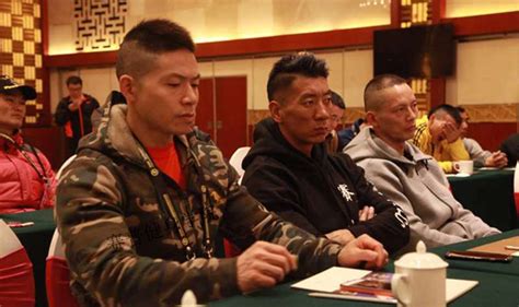 赛普冠军团队出战“舒华杯”2015年全国健美健身冠军总决赛 最新动态 健身学院 健身教练 健身教练培训 赛普健身