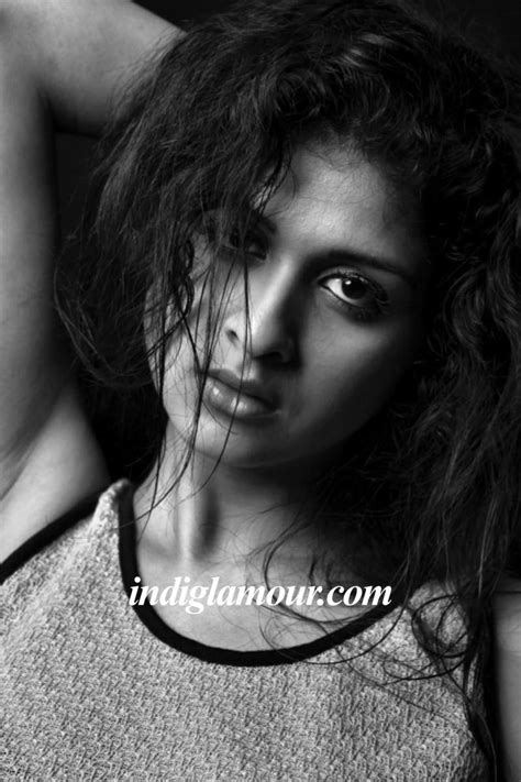 Naveena Actress Hd Photos Images Pics And Stills 556572