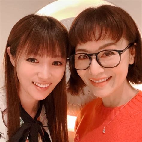 40岁深田恭子近照爆光，脸部消瘦，网民担心旧病复发 星岛环球网