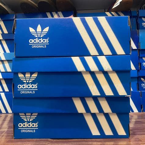 Jual Box Sepatu Adidas Glosy Tebal Shopee Indonesia