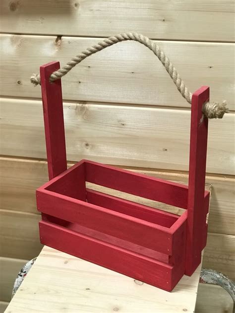 Деревянный ящик в 2024 г Деревянный ящик Ящики Ящик для цветов