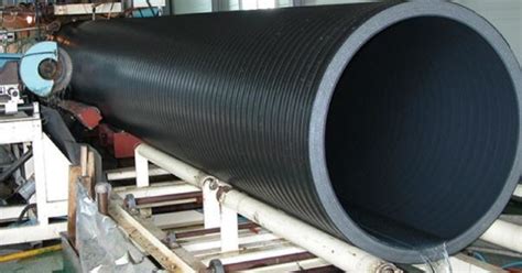 폐플라스틱으로 하수도 파이프 제작