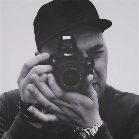 ვისაც გიყვართ ფერადი ფერები💅💅💅 ვისაც ფოტოგრაფი ათენში Facebook