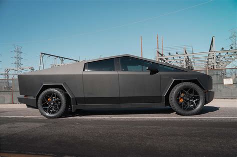 Cyber Truck Sand Matte Black Fantazy Motorsports