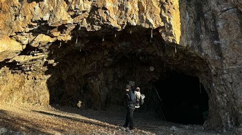 백패킹 동굴백패킹 20분이면 도착하는 초근접 박지 초보 백패커라면 이곳으로 보조배터리만 있으면 전기매트 쌉가능👍🏻 Msr 어드밴스 프로2 Plus