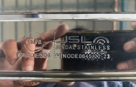 12 Inch To 4 Inch Akpk Jsl Stainless Steel Square Pipe 304 Grade 6