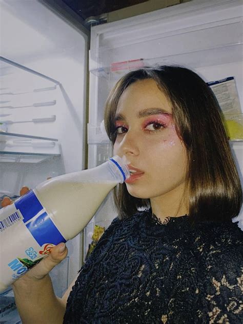 Avrilweck Skype Skyprivate Girl Profile And Live Cam Show Skyprivate