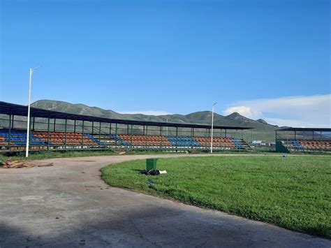 Сэлэнгэ аймгийн Мандал сум наадмын талбайн дээврээ 150 сая төгрөгөөр засварлана