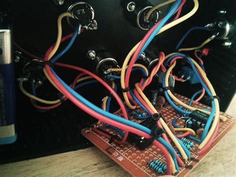 Blog Hoskins X WAY MIDI THRU BOX