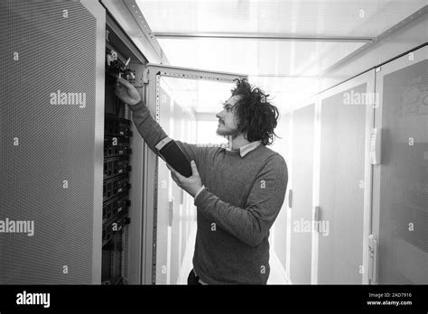 Technician Using Digital Cable Analyzer Stock Photo Alamy