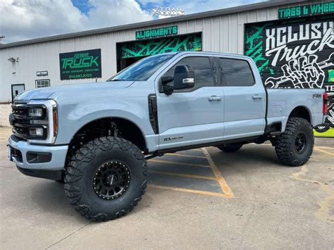 2024 Ford F 250 Super Duty Wheel Offset Aggressive 1 Outside Fender