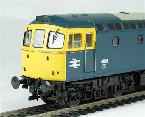 Heljan 3322 Class 332 Diesel 6591 In Br Blue Without Hattons