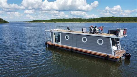 Entdecke Die „region Der 1000 Seen Vom Wasser Aus Die Mecklenburger Seenplatte Im Herbst