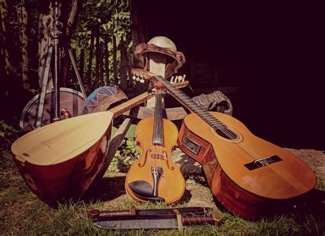 Rusty Compass London