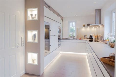Картинки по запросу глубина цоколя кухни | Luxury kitchens, Minimalist ...