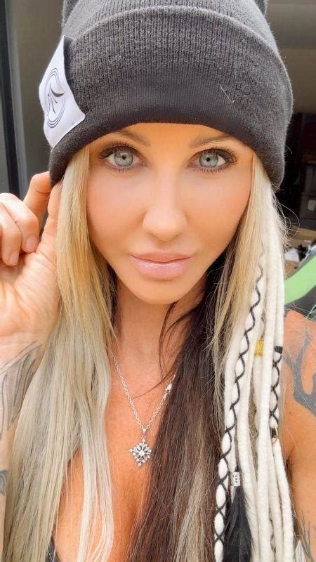 Yana Roney Bio Age Husband Net Worth Bikini Enthusiast