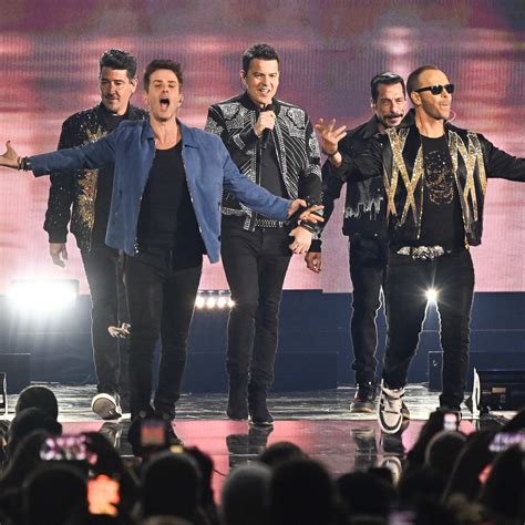 Nkotb Members Reveal Favorite Songs From Las Vegas Residency Parade