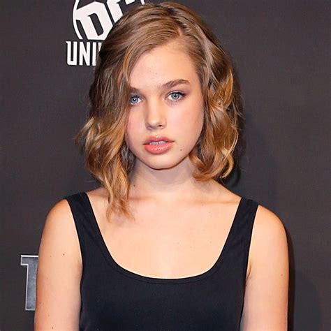 Titans Star Teagan Croft Lands Lead Role In New Netflix Movie