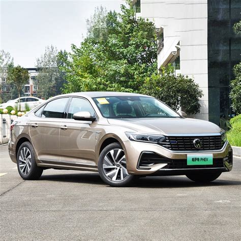 Vw Passat Phev New Energy Electric Vehicle Sedansuvvan Left