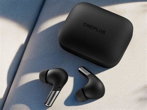 OnePlus Buds Vs OnePlus Buds Pro Is It Worth Buying The High End Earbuds GearOpen Com