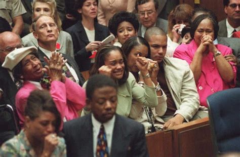 Oj Simpson Photos Show Famous Trials Biggest Moments Business Insider