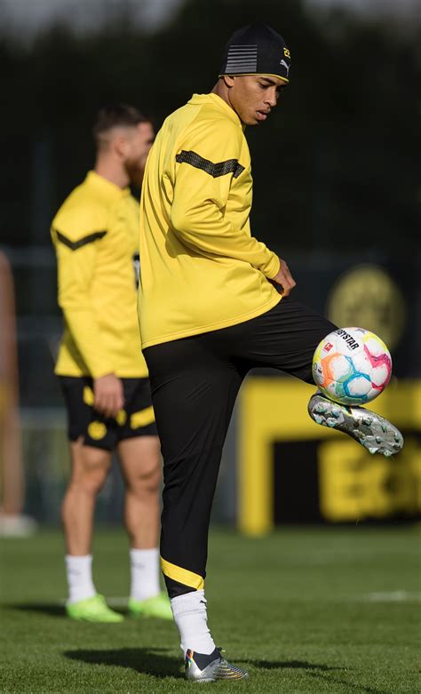 Jude Bellingham On Twitter King Jude22 Happy Birthday Joey Hope Youve Had A Good One Mate 🖤