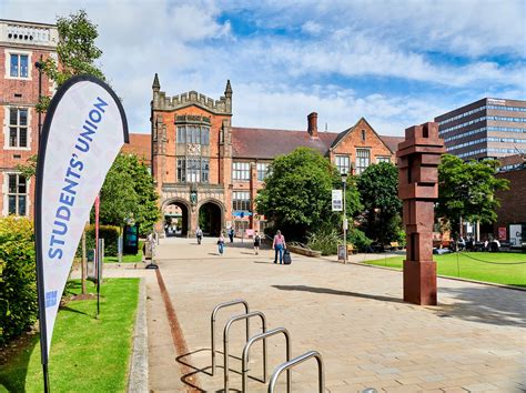 7 Reasons To Attend An Offer Holder Experience Day