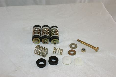 Подушки крепления двигателя в сб к-т 4 шт.SY200ZH-E - OMAKS.RU