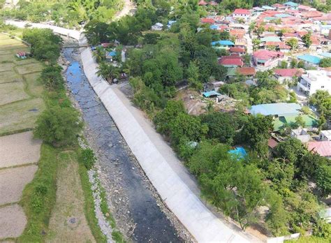 [ph] Dpwh Completes P48 9m Flood Shield Structure In Pampanga R Mbauto