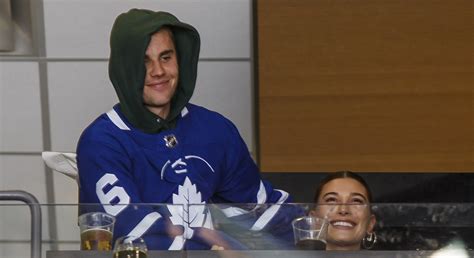 Justin Bieber Has A Kiss Cam Moment With Wife Hailey At Maple Leafs