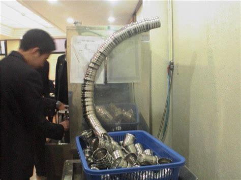 꽉찬 C컵 크기  촬스의 이슈와 유머