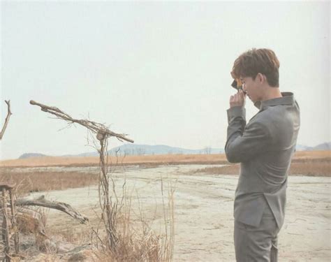 Pin By Hana On Chen Exo Exo Chen Flower Photoshoot Chen