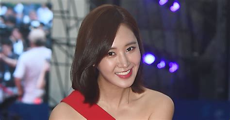 [md포토] 소녀시대 유리 어깨끈 흘러내릴까 아찔해