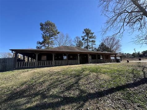 4572 E 178th Hwy Potts Camp Ms 38659 Mls 24 454 Zillow