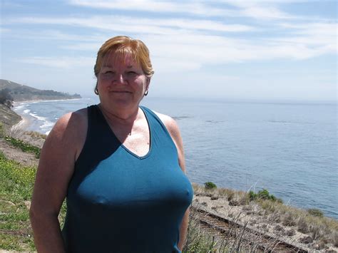 Older Women Braless 1 Porn Pictures Xxx Photos Sex Images 1929584